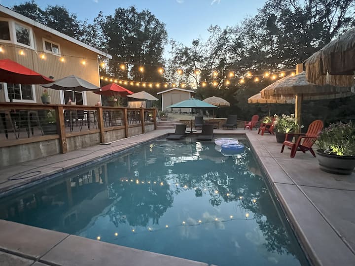 Nevada City Oasis
No Cleaning Fee Solar Pool Spa - Grass Valley, CA