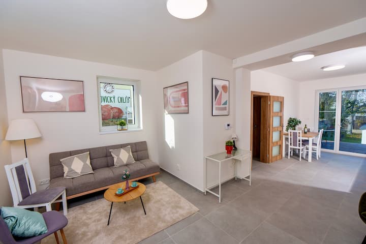 New House And Free Car By Prague Airport - Kladno