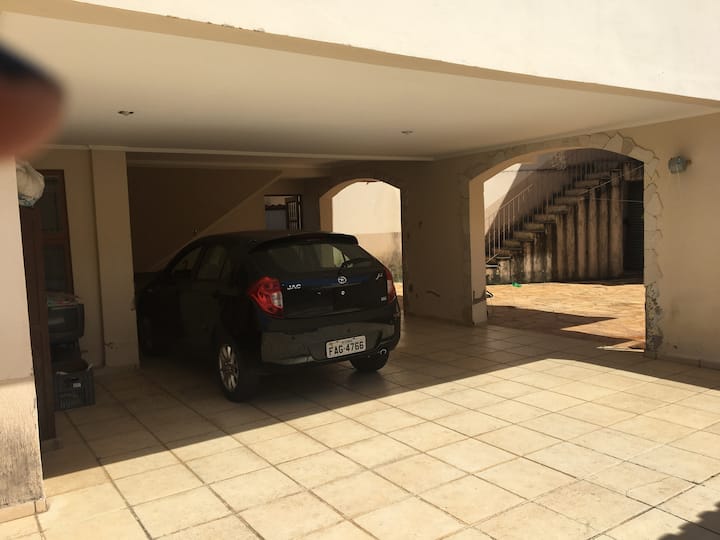 Quarto D, Aconchegante E Arejado - Pouso Alegre