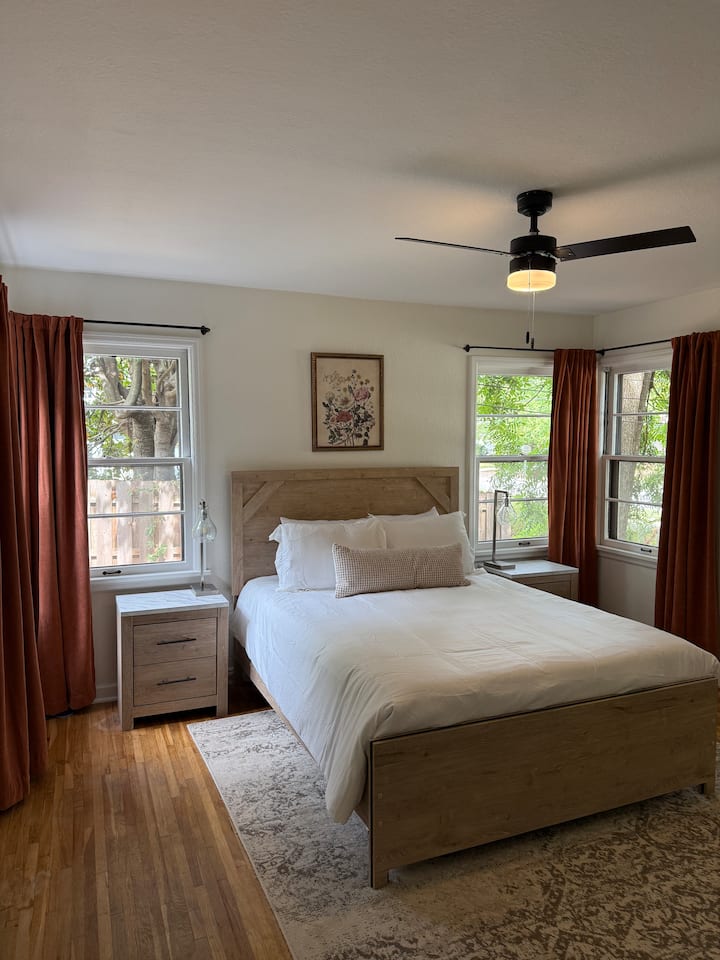 Springvegas Retreat - Springfield