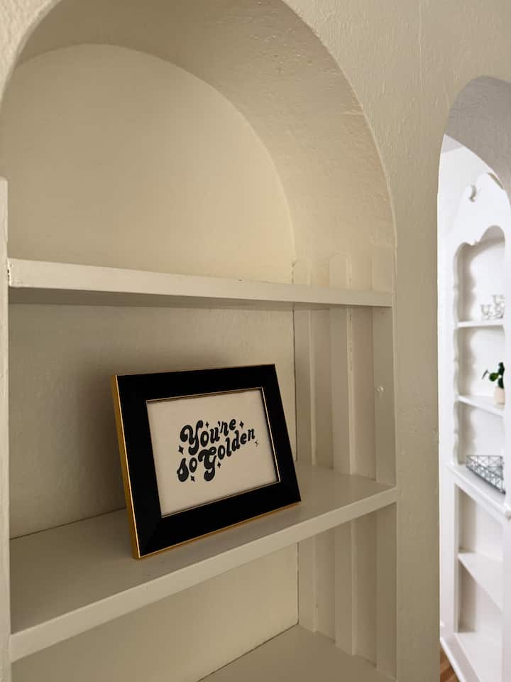 Springvegas Retreat - Springfield, MO