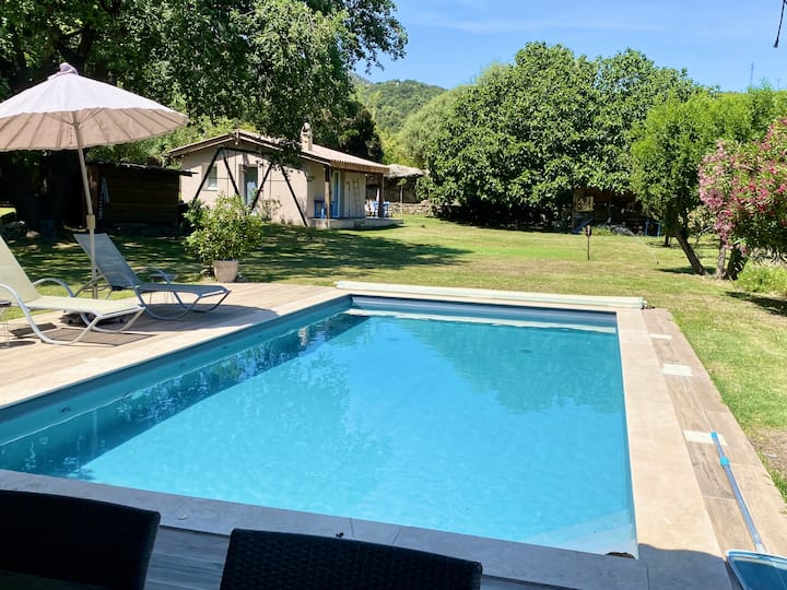 Maisonnette De 40m2 Avec Piscine/balneo - Haute-Corse