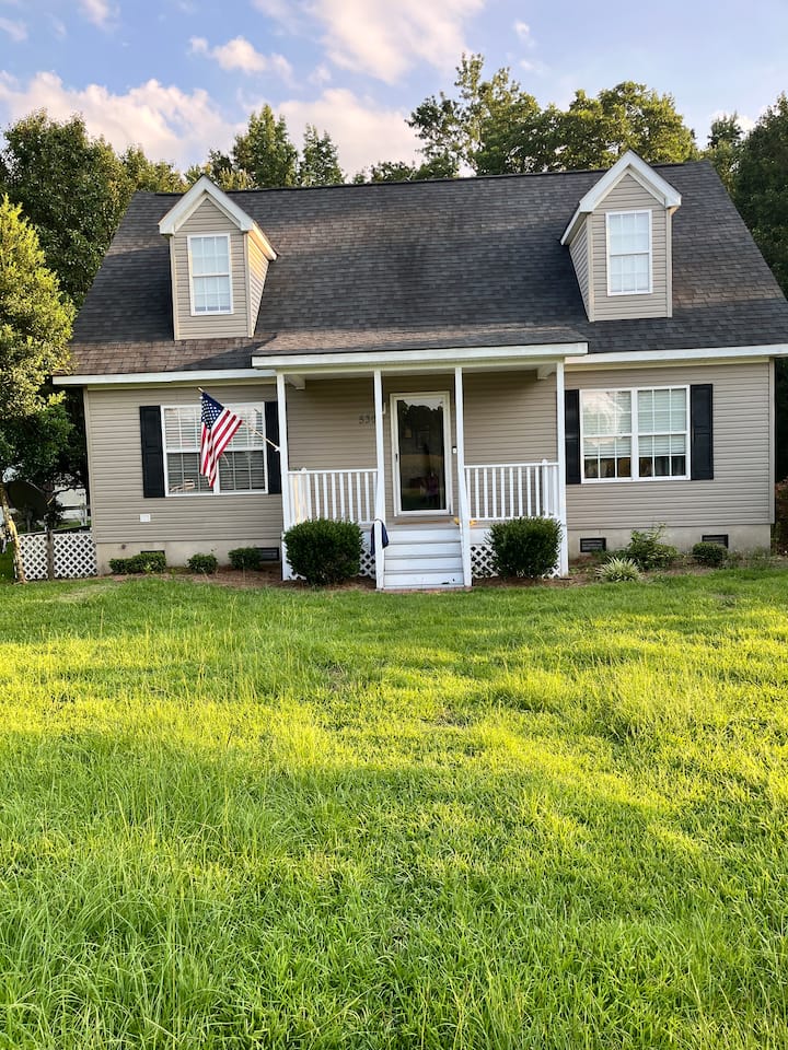 Entire House - Cliffs of the Neuse State Park, Seven Springs