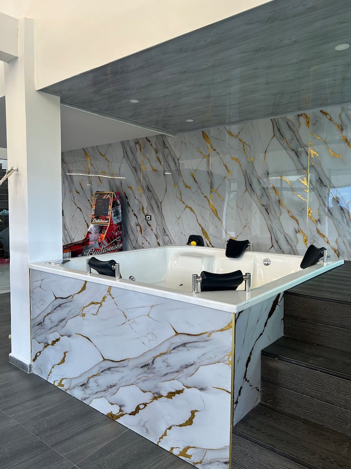 New Penthouse - Con Jacuzzi Y Chimenea - Medellín