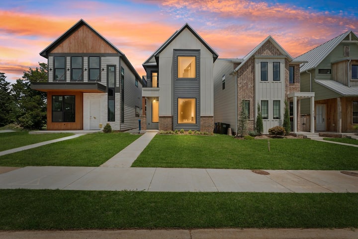Main Street Park House - Edmond, OK