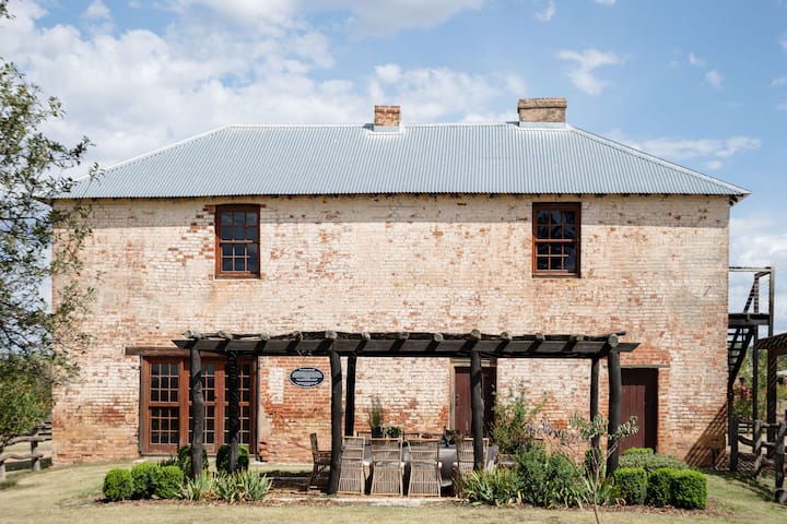 Lawsons Estate- Convict Barracks - Bathurst