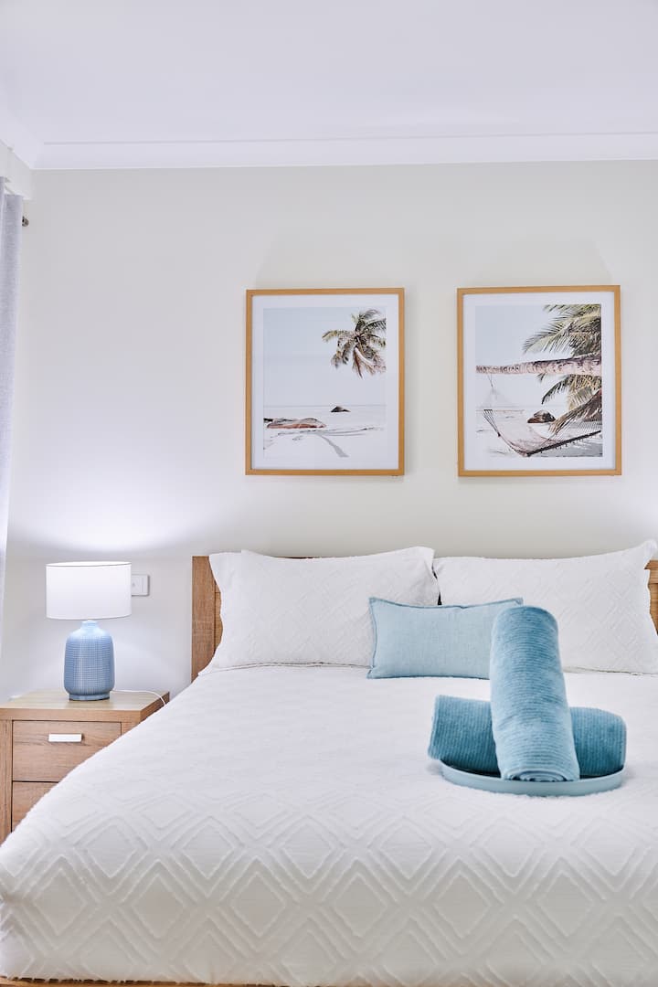 Mounts Bay Oasis Perth - Perth Zoo