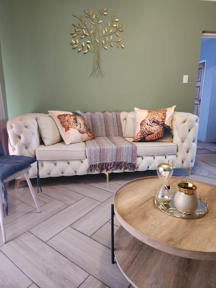Northcliff' Chavvah 2br Condo 'Unwind In Comfort' - Randburg