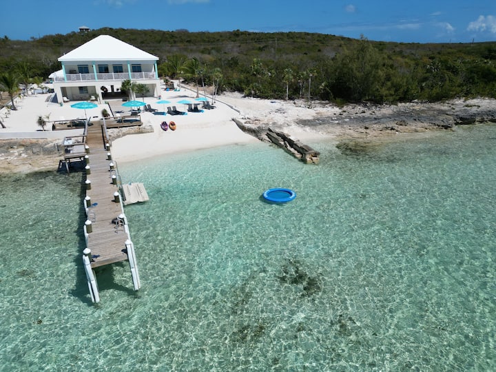 Breezy Dreams, Sleeps 8 - Beach And Dock - The Bahamas