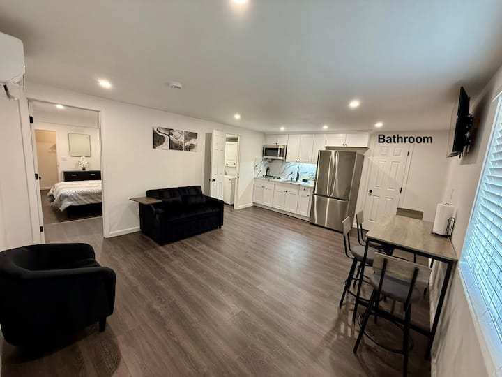 Cozy Loft - Reno, NV