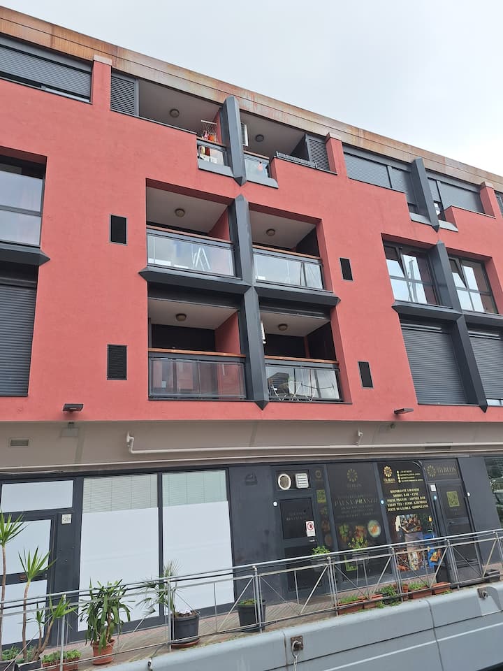 Sopra Il Mare Con Kate - Genoa