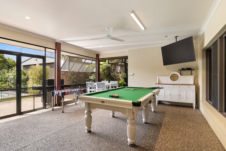 5br With Pool, Games Room, Up To 10 Guests - Burrum Heads