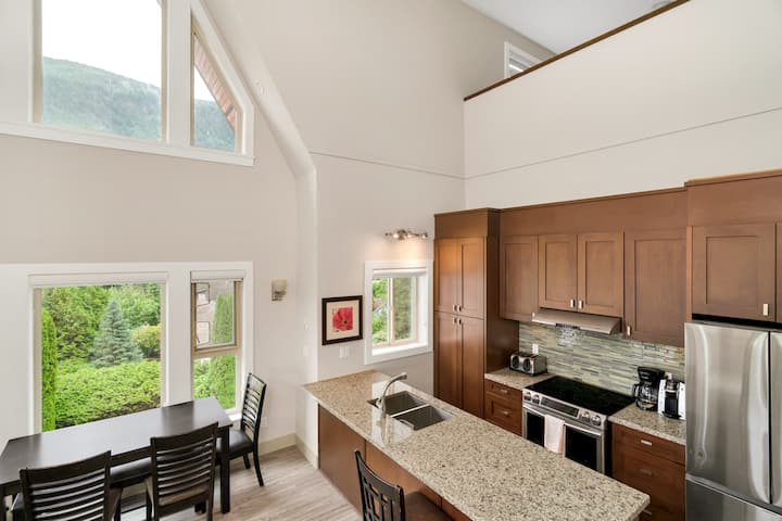 Scenic 3br Unit In Harrison - Harrison Hot Springs