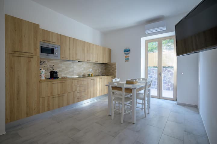 Appartamento In Centro - Ischia