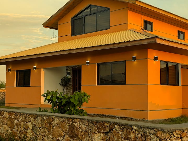 Renee's Paradi - Haiti