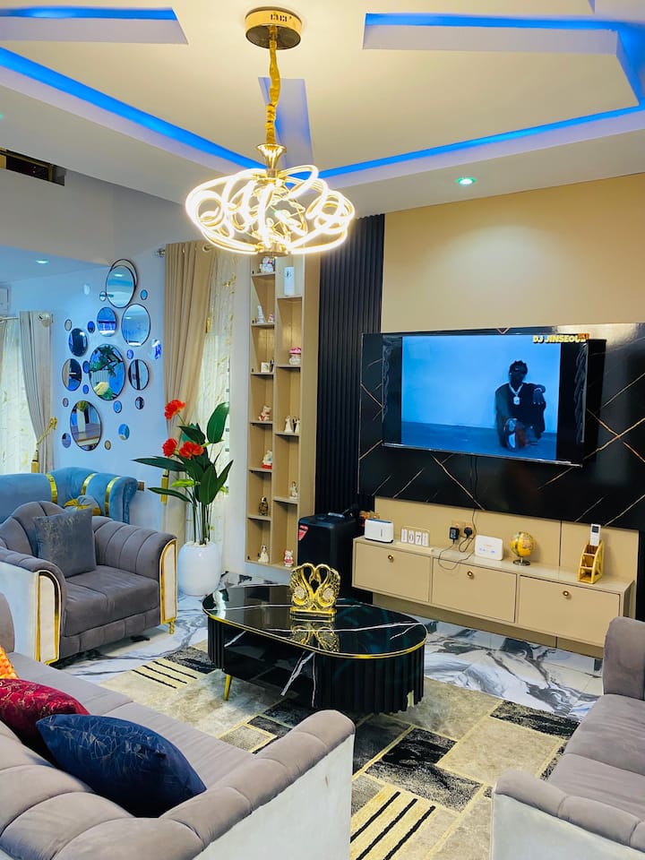 Spacious 4bd Luxury Duplex + Pool & Power | Ibadan - Ibadan
