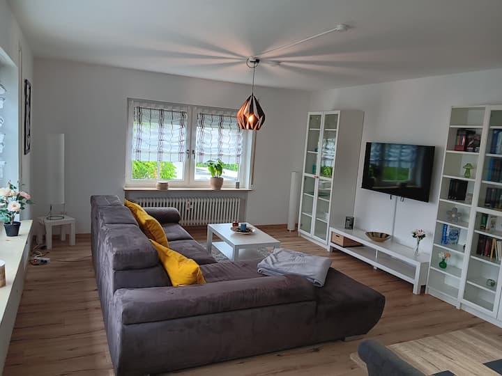 Moderne Ferienwohnung. - Zirndorf