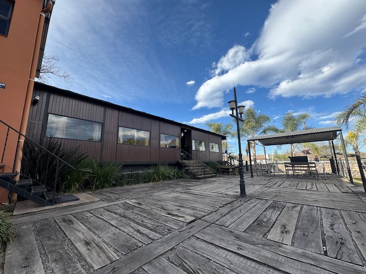 El Vagón Del Tiempo-museo Retro, Autos Clásicos - Salta