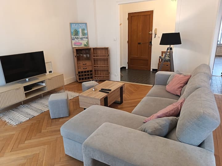 Centre Chambéry - Appartement 6 Personnes - Balcon - Chambéry