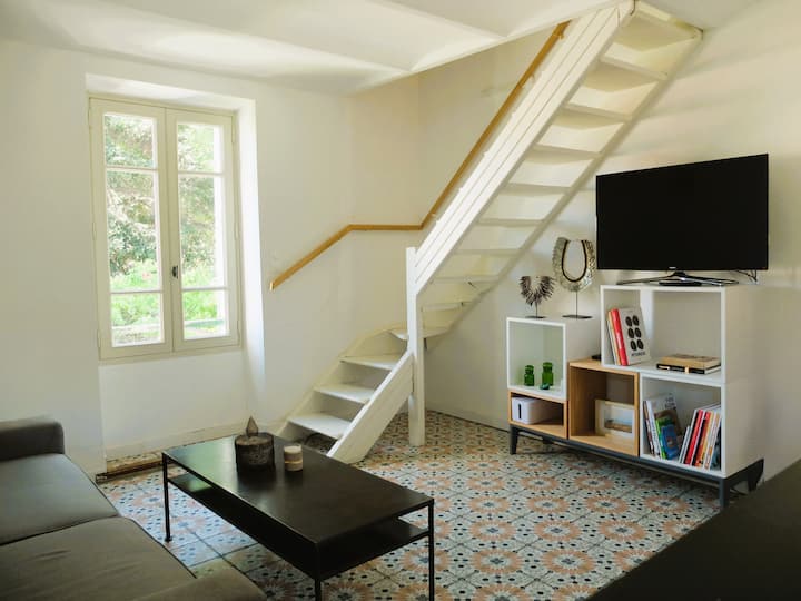 Appartement Calme Et Lumineux - Lambesc