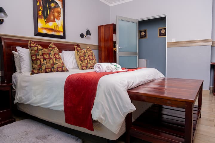 Upscale Deluxe Kwekwe Room - Zimbabwe