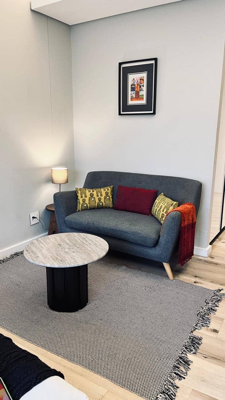 Modern Apartment In Good Area ! - Cape Town