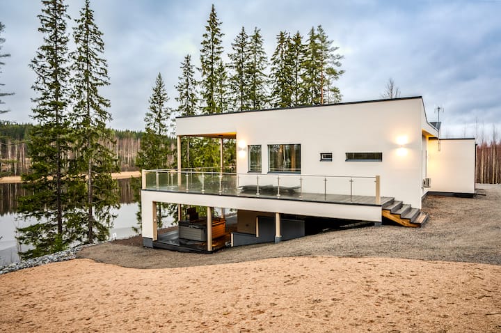 Luxury Villa Joutsenranta - Finland