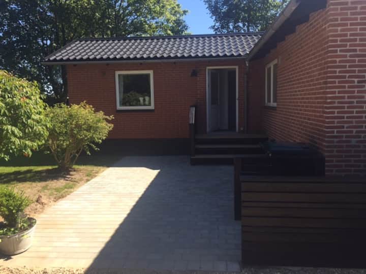 Hyggeligt Byhus I Centrum - Billund