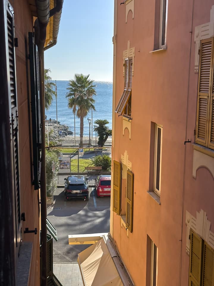 Càdevâze Grazioso Monolocale Nel Cuore Di Varazze - Varazze