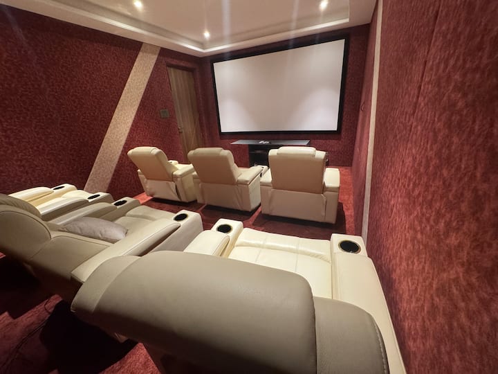 2bed Rooms, Balcony On 2nd Floor - Telangana