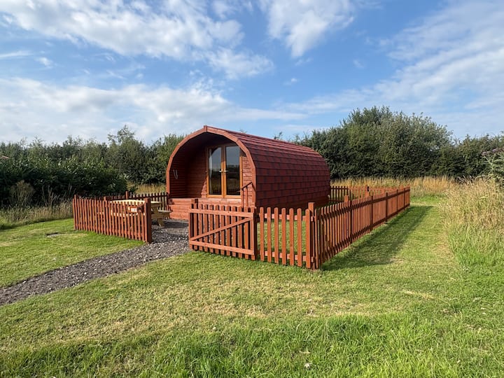 Manor Farm Stay Glamping - 6 Bee Pod - Sutton on Sea