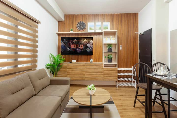 Acrossnaiat3 | Classy 1br W/pool, 400mbps, Netflix - Pasay