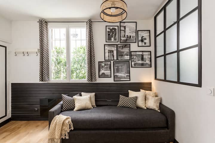 Havre Chic à Montmartre – Clim – Métro – 2/4 Pers - Paris