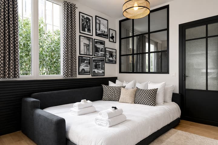 Havre Chic à Montmartre – Clim – Métro – 2/4 Pers - Paris