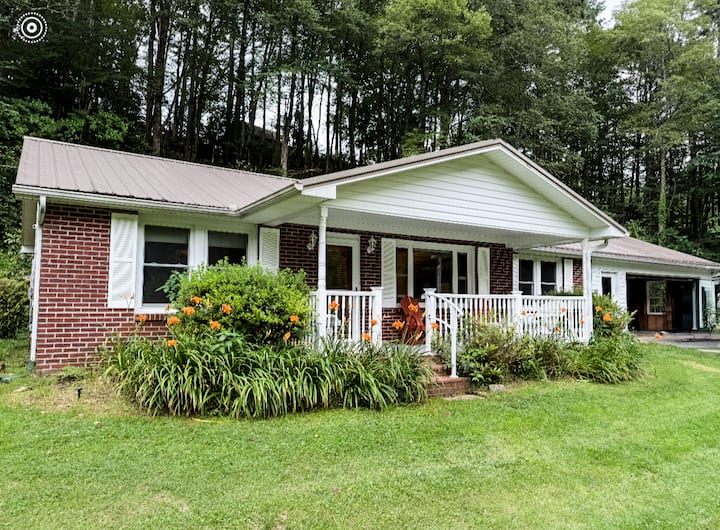 Creek Cabin - Blowing Rock, NC