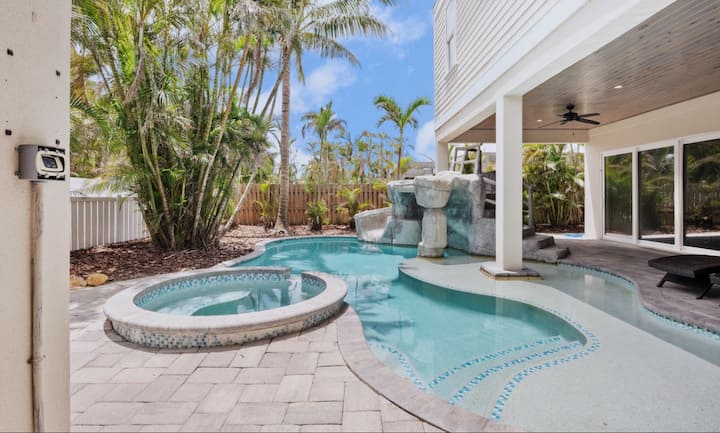 Atlantis Beach House~water Slide, Heated Pool/spa! - Bradenton Beach