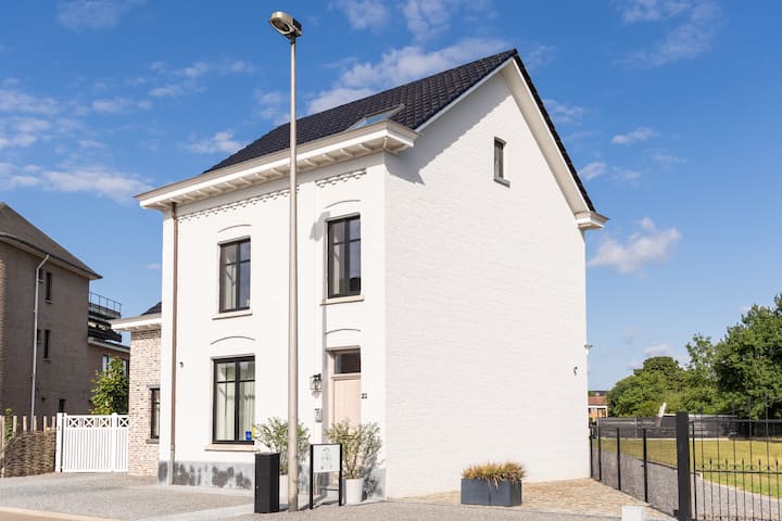 Luna Logies Nr1: Gelijkvloers - Maastricht