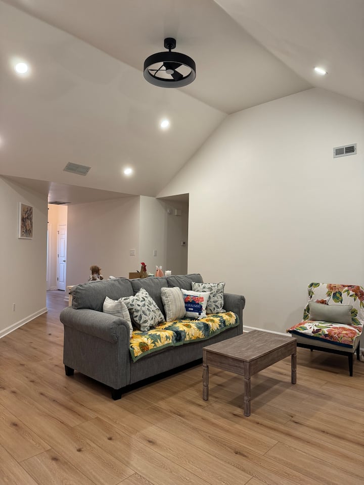 Cozy Room In Peachtree City Near Trilith Studios - Peachtree City, GA