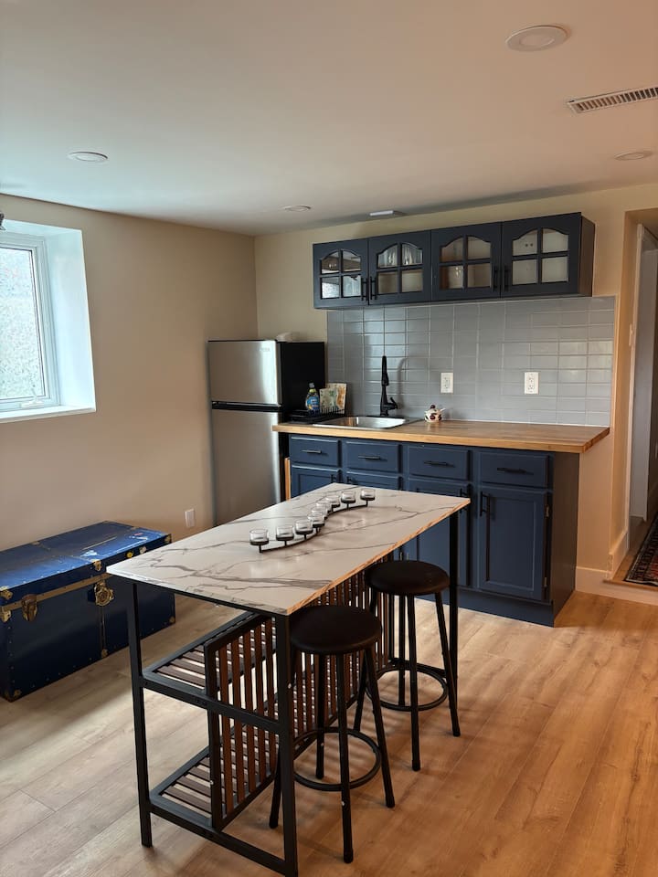 Cozy North End Stay - Nova Scotia