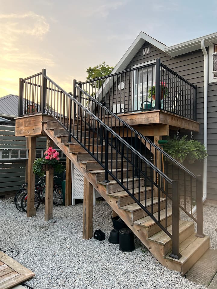 1 Bedroom - 1 Bathroom Loft - Southampton