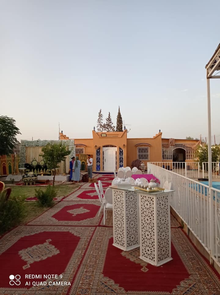 Dar Ehna ! 
À 5 Min Du Désert D’agafay
(Marrakech) - Agafay