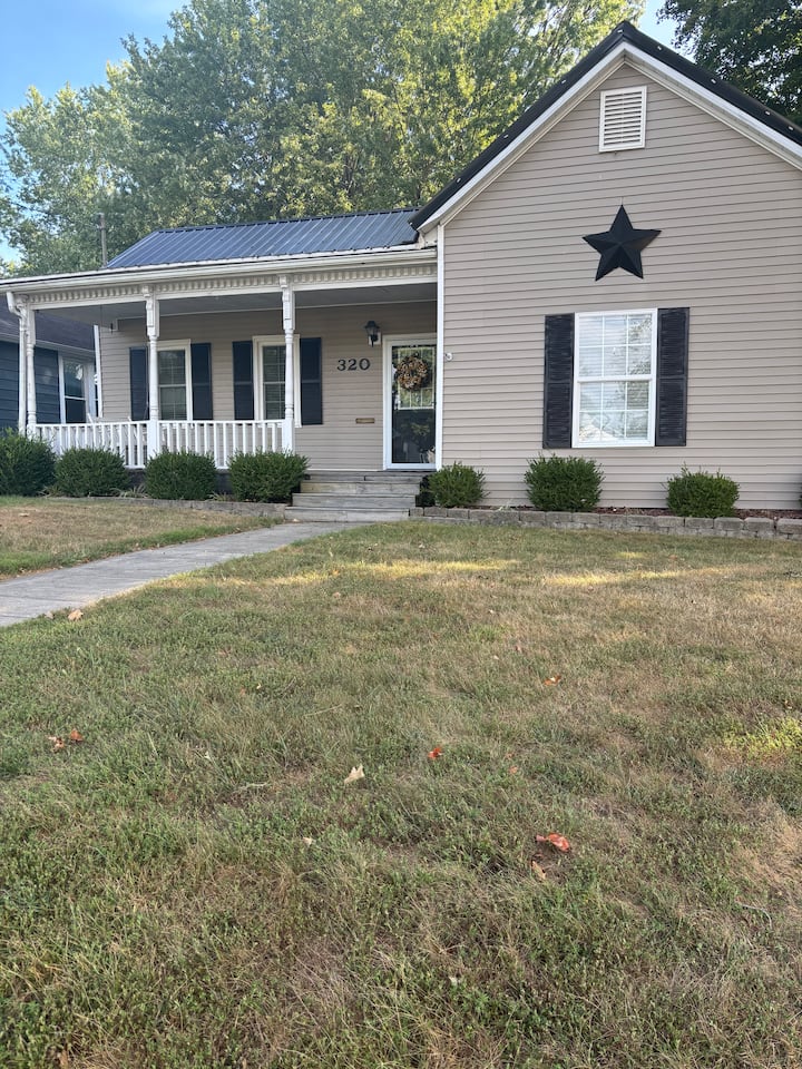 Home On Helm - Elizabethtown, KY