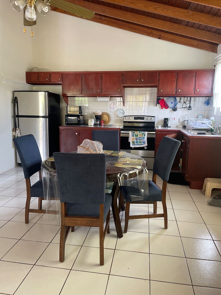 Honey And Dee’s Retreat - Saint Kitts and Nevis