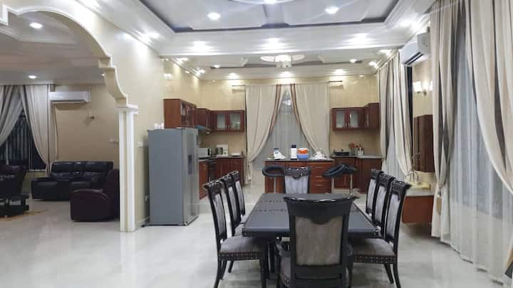 Nadia's Exotic Tanzania - Dar es Salaam