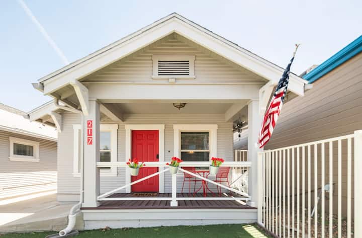 Cowboy Hideaway - Walk To Whiskey Row! - Prescott, AZ