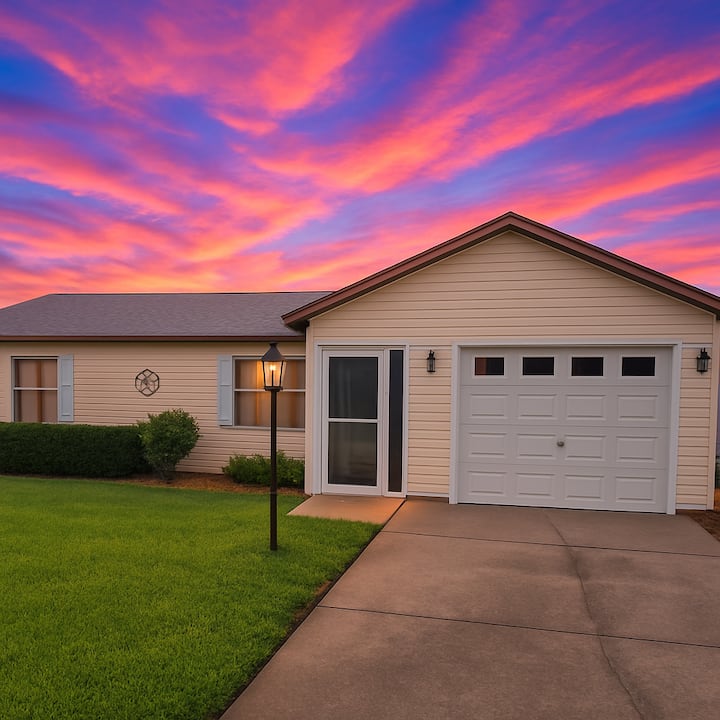 Lovin' The Lifestyle Near Spanish Springs - The Villages, FL