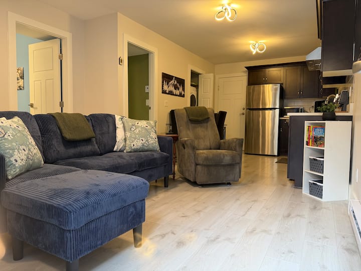 The North Shore Suite - Mount Seymour