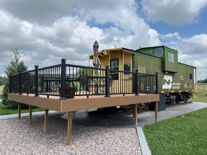 Ranchester Rail Retreat - Wyoming