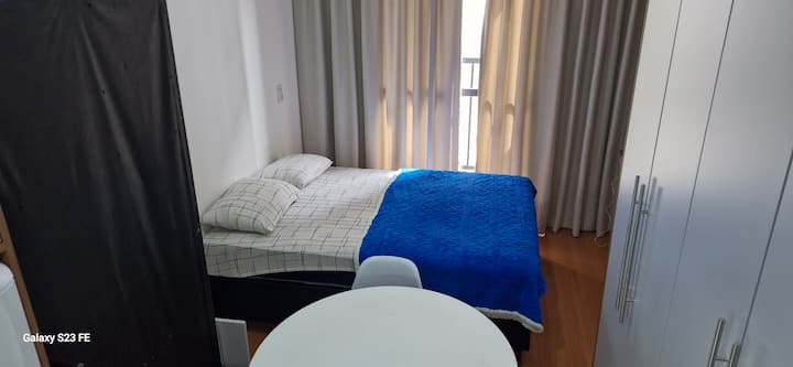 Estúdio Central Em Curitiba - Curitiba