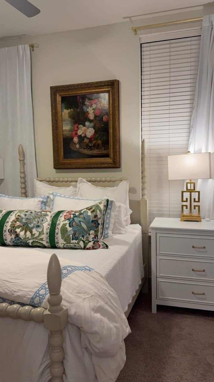 Cozy 1 Bed & 1 Bath Getaway With Office! - Raleigh, NC